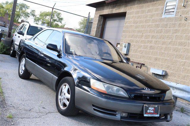 Used 1995 Lexus LS400 4 Door Sedan Ratings, Values, Reviews & Awards