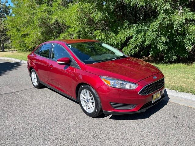 2017 Ford Focus Ratings, Pricing, Reviews and Awards | J.D. Power