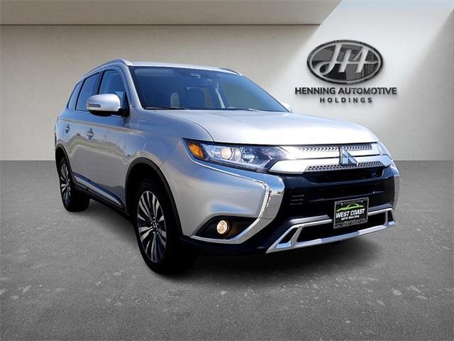 Used 2020 Mitsubishi Outlander Utility 4D SE AWD I4 Ratings, Values ...