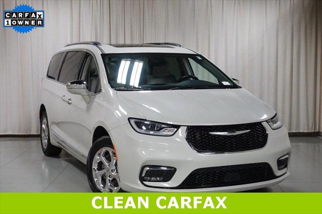 Used 2021 Chrysler Pacifica Wagon 4D Touring Ratings, Values, Reviews ...