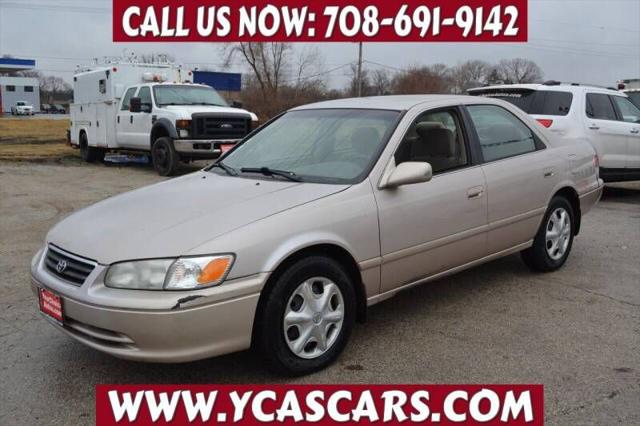 Used 2001 Toyota Camry LE 4 Door Sedan V6 Ratings, Values, Reviews & Awards