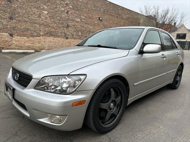 Used 2002 Lexus ES300 4 Door Sedan Ratings, Values, Reviews & Awards