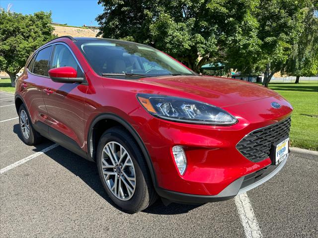 Used 2022 Ford Escape Utility 4D SEL AWD Ratings, Values, Reviews & Awards