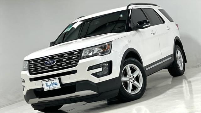 Used 2016 Ford Explorer Utility 4D XLT 4WD V6 Ratings, Values, Reviews ...