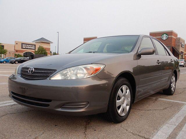 Used 2002 Toyota Camry XLE 4 Door Sedan V6 Ratings, Values, Reviews ...