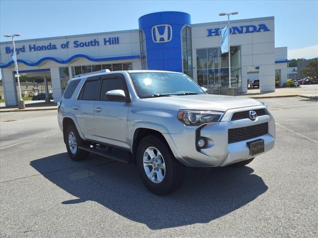 Used 2017 Toyota 4Runner Utility 4D SR5 4WD V6 Ratings, Values, Reviews ...