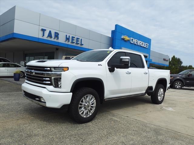 2022 Chevrolet Silverado 2500HD Ratings, Pricing, Reviews and Awards ...