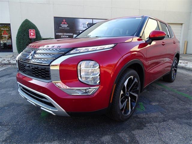 2024 Mitsubishi Outlander Ratings, Pricing, Reviews and Awards | J.D. Power