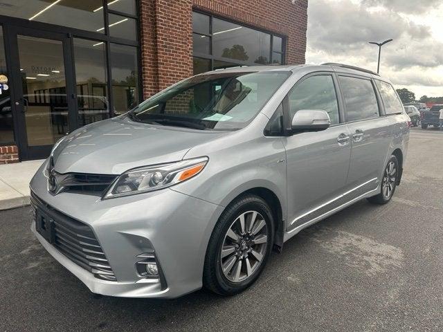 2019 Toyota Sienna Ratings, Pricing, Reviews and Awards | J.D. Power