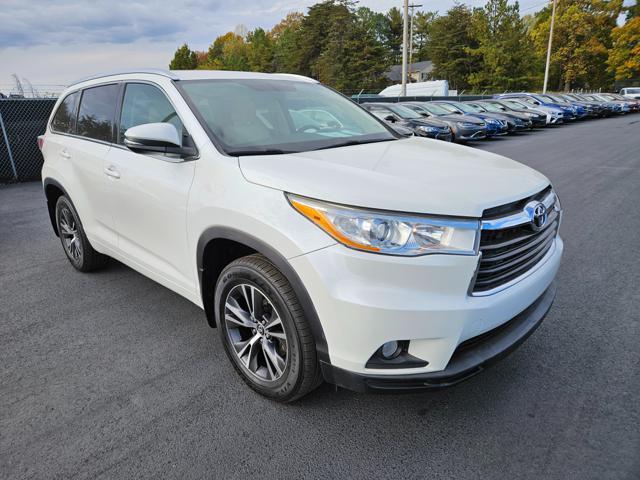 2016 Toyota Highlander Ratings, Pricing, Reviews and Awards | J.D. Power