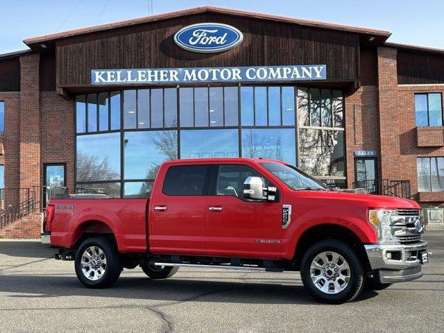 Used 2017 Ford F-250 Crew Cab Lariat 4WD Ratings, Values, Reviews & Awards