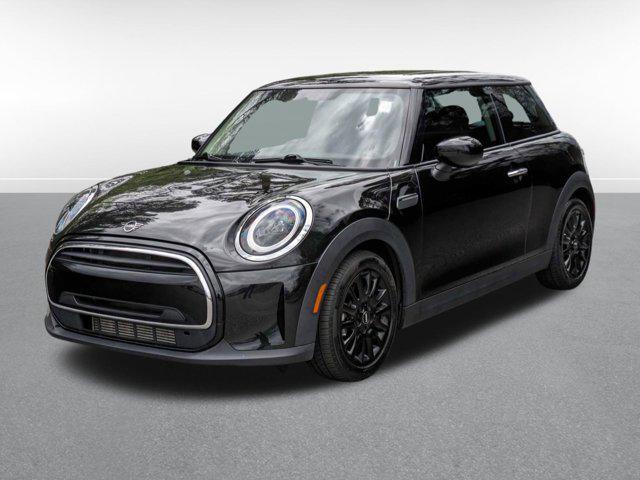 2022 MINI Cooper Hardtop Ratings, Pricing, Reviews and Awards | J.D. Power
