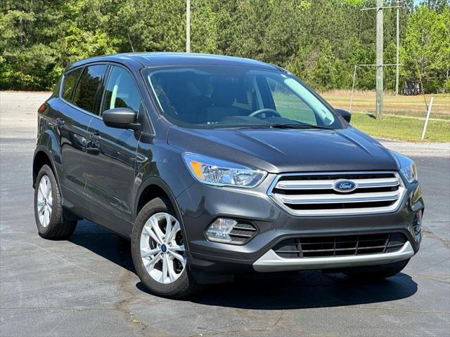Used 2019 Ford Escape Utility 4D SE EcoBoost 4WD Ratings, Values ...