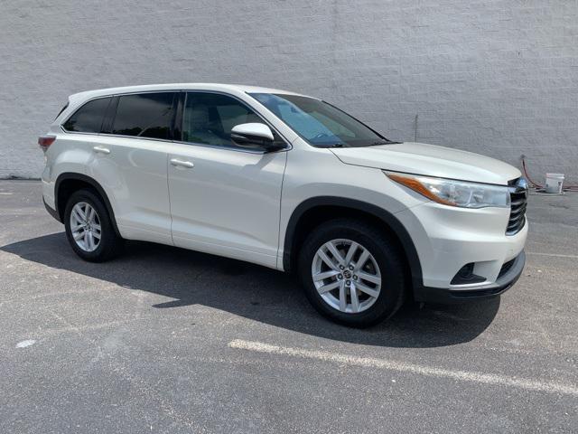 Used 2016 Toyota Highlander Utility 4D LE 2WD V6 Ratings, Values ...