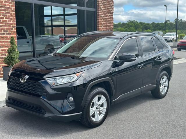 Used 2020 Toyota RAV4 Utility 4D XLE 2WD I4 Ratings, Values, Reviews ...