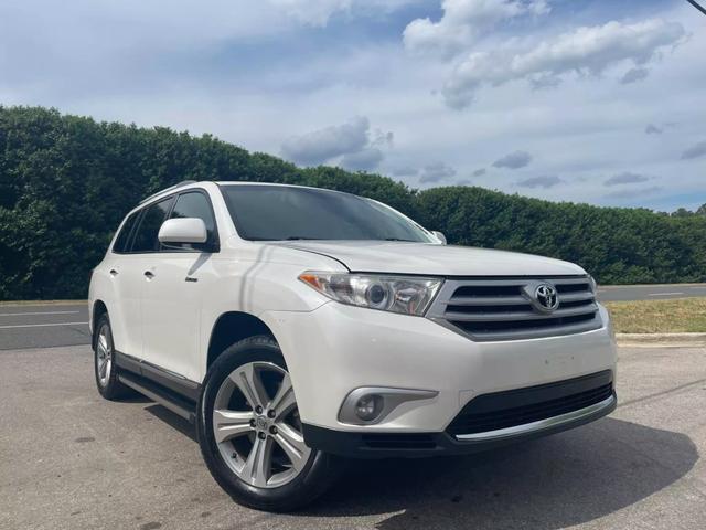 2013 Toyota Highlander Ratings, Pricing, Reviews and Awards | J.D. Power
