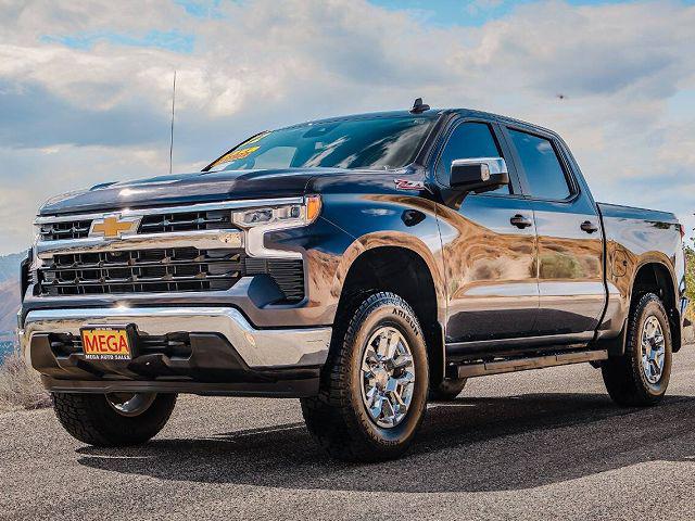 Used 2022 Chevrolet Silverado 1500 Crew Cab LTZ 4WD Ratings, Values ...