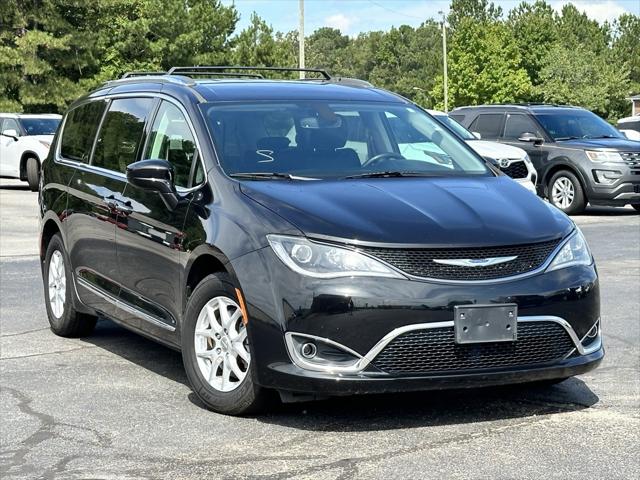 Used 2020 Chrysler Pacifica Wagon 4D Touring L Plus V6 Ratings, Values ...