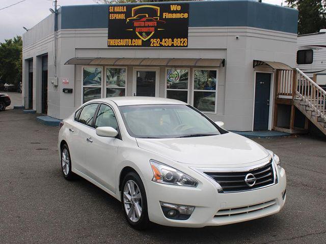Used 2015 Nissan Altima Sedan 4D SL V6 Ratings, Values, Reviews & Awards