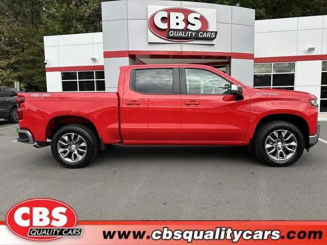 Used 2022 Chevrolet Silverado 1500 Crew Cab Custom 4WD Specs | J.D. Power