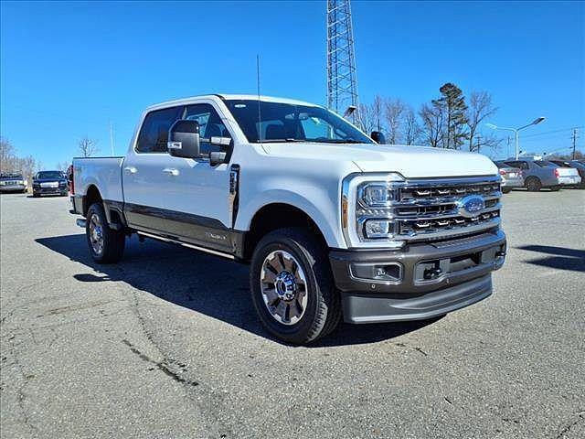 New 2025 Ford F-150 King Ranch 4WD SuperCrew 5.5' Box Specs | J.D. Power