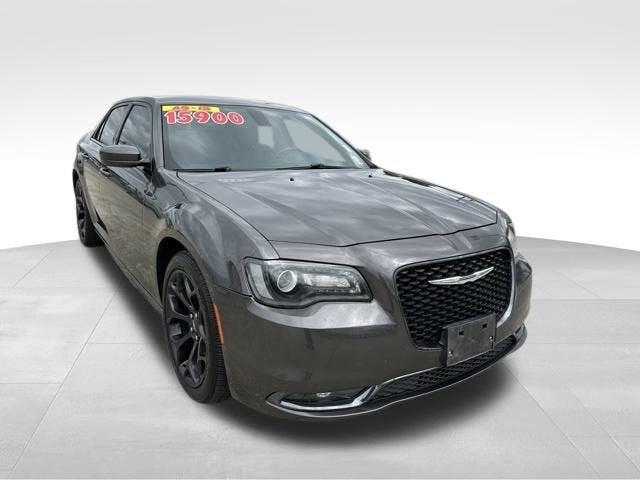 Pre-Owned 2019 300S near Sulphur | {{dealership_name}}